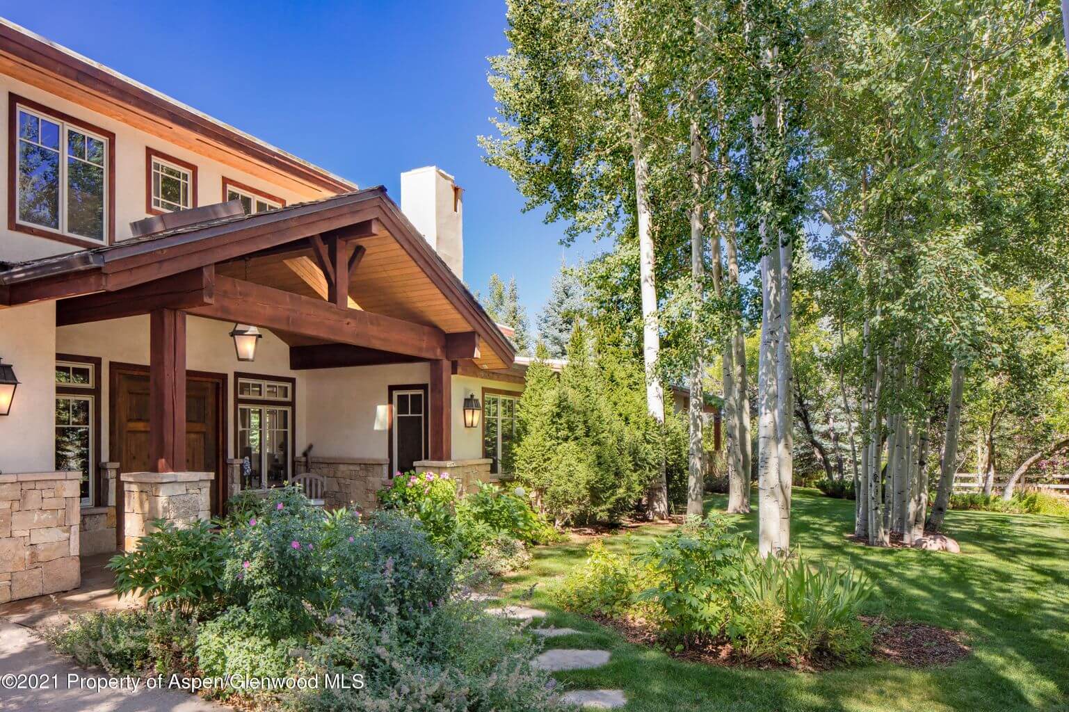2019 Contemporary Home in Aspen Core at 28 Little Cloud Trail Sells $27 ...
